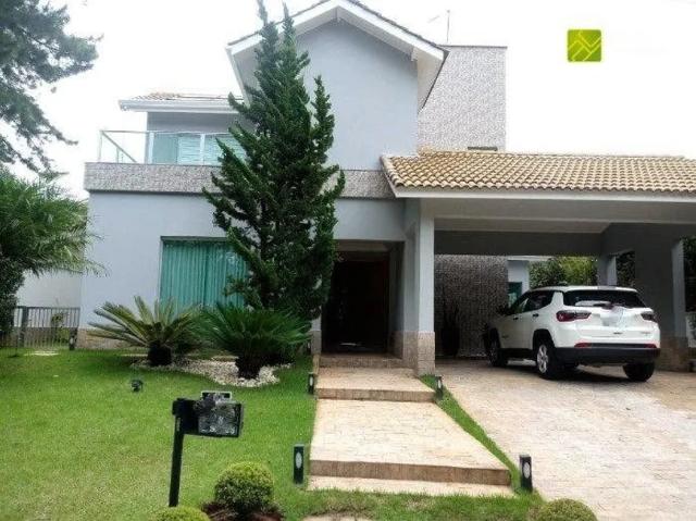 Casa de Condomínio com 3 Quartos e 5 banheiros à Venda, 300 m² por R$ 1.980.000