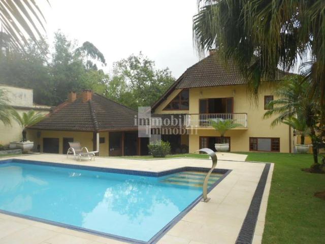Casa de Condomínio com 3 Quartos e 5 banheiros à Venda, 330 m² por R$ 1.790.000