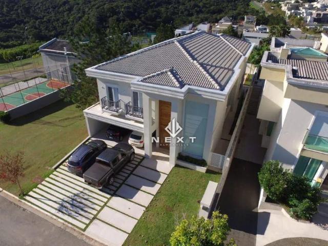 Casa de Condomínio com 3 Quartos e 5 banheiros à Venda, 445 m² por R$ 5.450.000