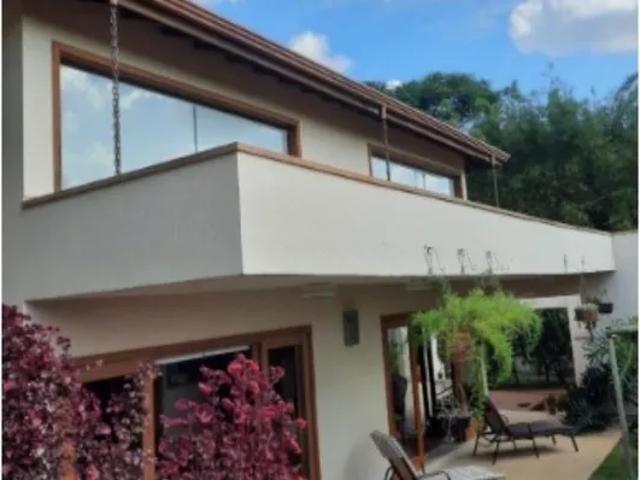 Casa de Condomínio com 3 Quartos e 5 banheiros à Venda, 450 m² por R$ 1.730.000