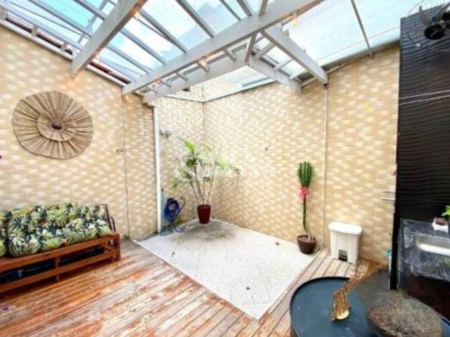 Casa de Condominio com 3 Quartos na Vila Alpina