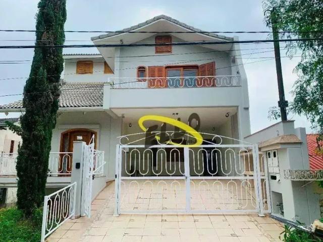Casa de Condomínio com 3 Quartos para alugar, 400m² Granja Viana
