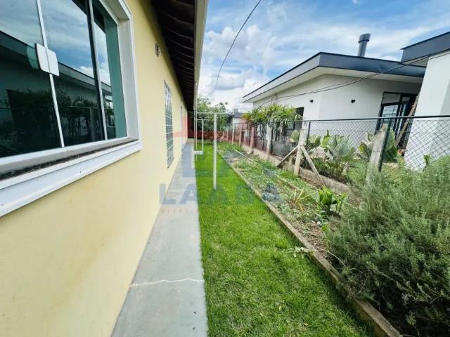 Casa de Condomínio com 3 Quartos para alugar, 1000m² Condomínio Fechado Piccolo Paese