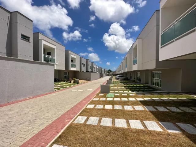 Casa de Condomínio com 3 Quartos para alugar, 105m² Centro