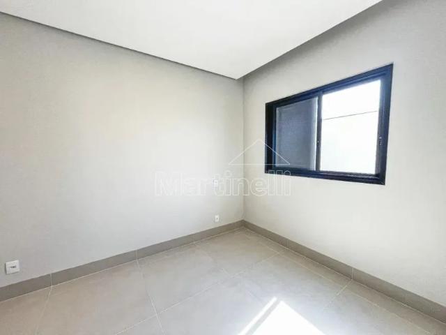 Casa de Condomínio com 3 Quartos para alugar, 137m² Santa Martha