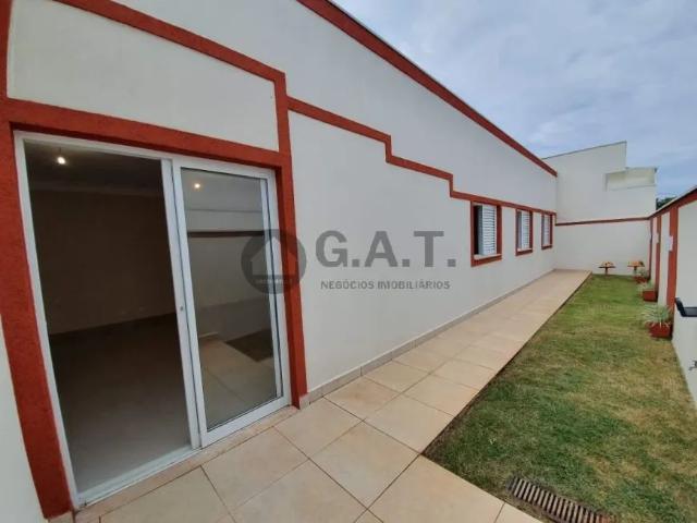 Casa de Condomínio com 3 Quartos para alugar, 149m² Centro