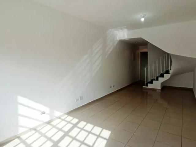 Casa de Condomínio com 3 Quartos para alugar, 150m² Jardim Pinheiros