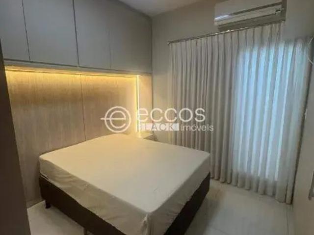 Casa de Condomínio com 3 Quartos para alugar, 180m² Gávea