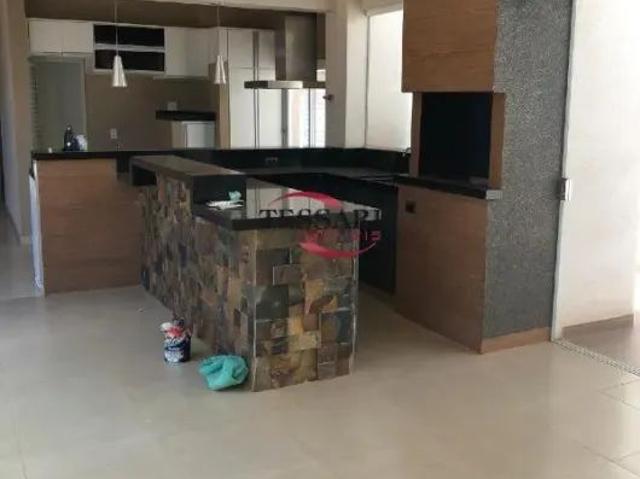 Casa de Condomínio com 3 Quartos para alugar, 200m² Loteamento Recanto do Lago