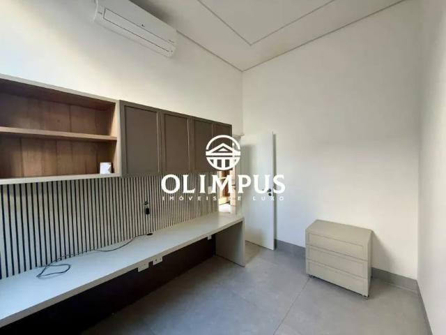 Casa de Condomínio com 3 Quartos para alugar, 206m² Jardim Sul