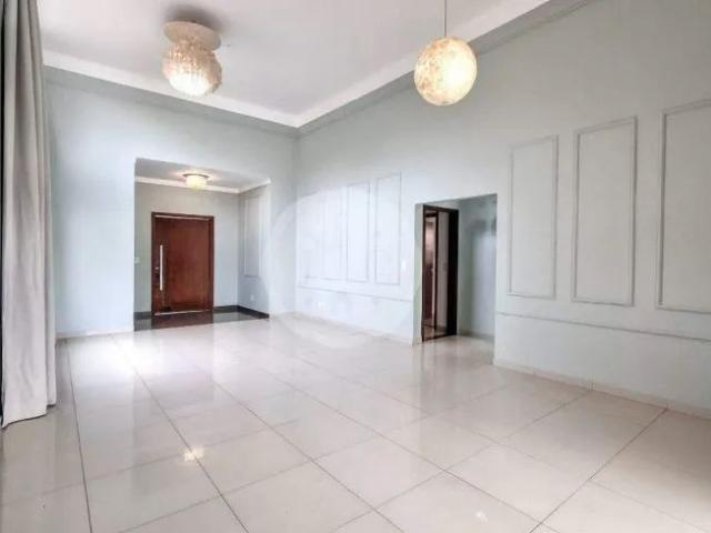Casa de Condomínio com 3 Quartos para alugar, 210m² Jardim Saint Gerard