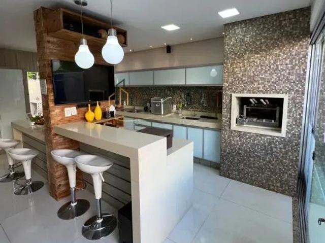 Casa de Condomínio com 3 Quartos para alugar, 250m² Ribeirão do Lipa