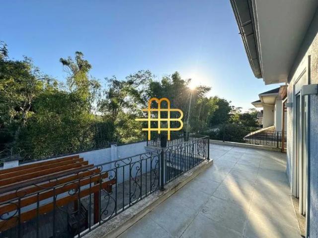 Casa de Condomínio com 3 Quartos para alugar, 270m² Alphaville
