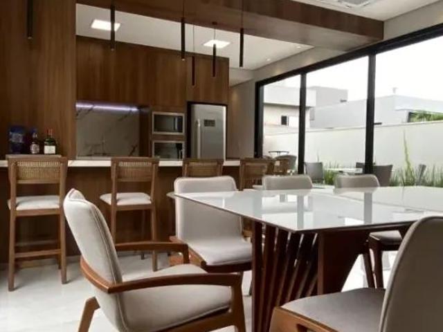 Casa de Condomínio com 3 Quartos para alugar, 270m² Quinta da Primavera
