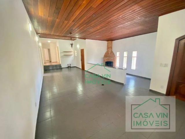 Casa de Condomínio com 3 Quartos para alugar, 280m² Condominio Marambaia