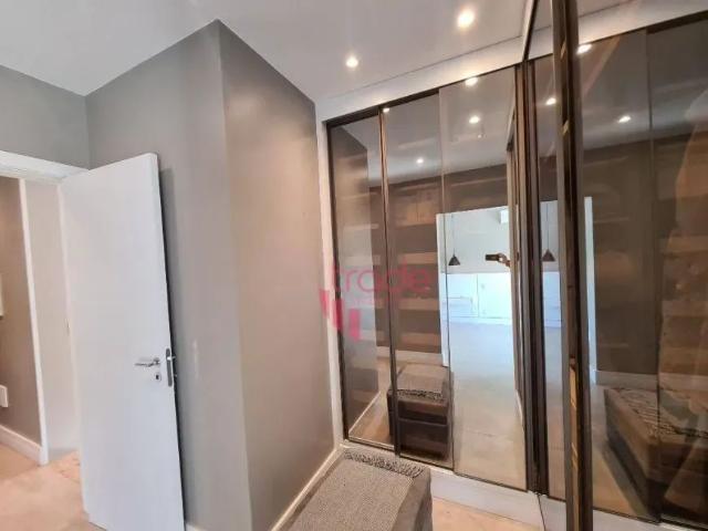 Casa de Condomínio com 3 Quartos para alugar, 288m² Vila do Golf
