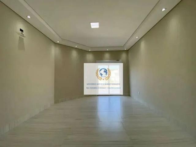 Casa de Condomínio com 3 Quartos para alugar, 290m² Swiss Park