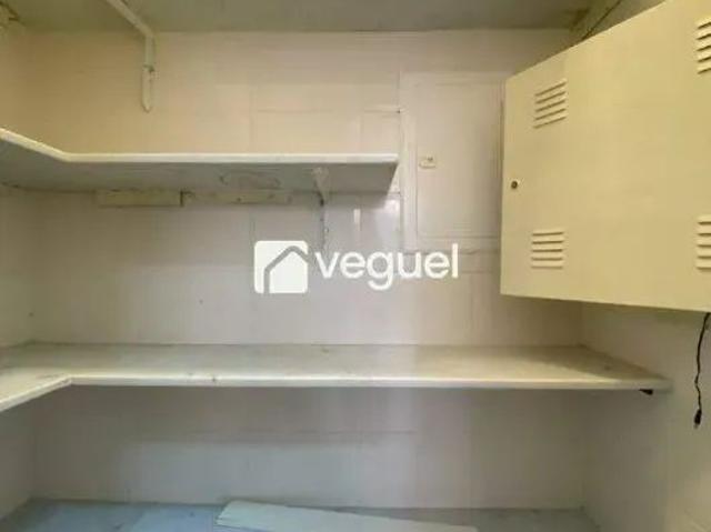 Casa de Condomínio com 3 Quartos para alugar, 297m² Loteamento Parque dos Alecrins
