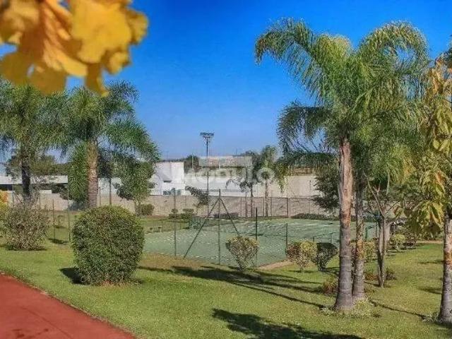 Casa de Condomínio com 3 Quartos para alugar, 315m² Morada da Colina