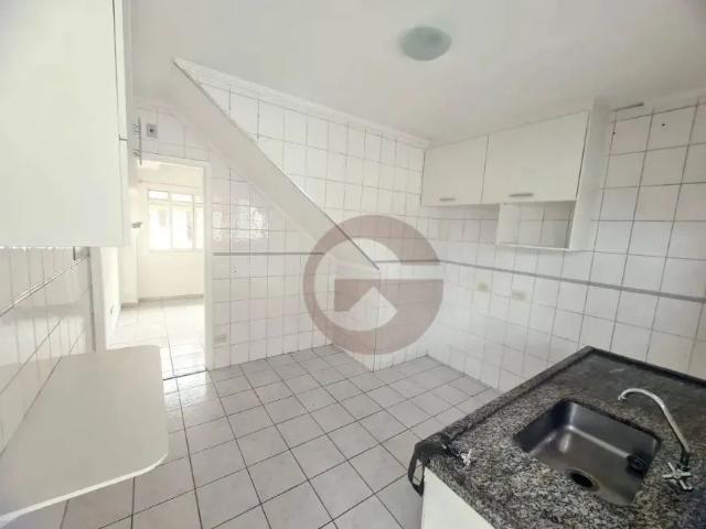 Casa de Condomínio com 3 Quartos para venda ou aluguel, 125m² Butantã