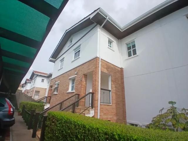 Casa de Condomínio com 3 Quartos para venda ou aluguel, 123m² Mansões Santo Antônio