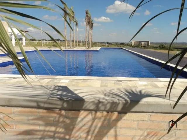 Casa de Condomínio com 3 Quartos para venda ou aluguel, 180m² Residencial Ouroville