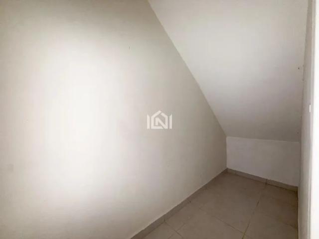 Casa de Condomínio com 3 Quartos para venda ou aluguel, 214m² Granja Viana