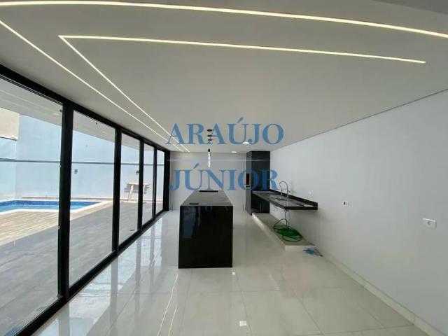 Casa de Condomínio com 3 Quartos para venda ou aluguel, 237m² Chácara Letônia