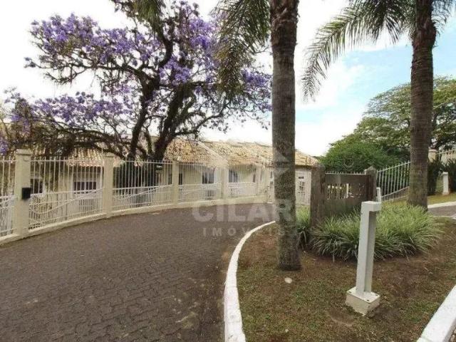 Casa de Condomínio com 3 Quartos para venda ou aluguel, 246m² Pedra Redonda