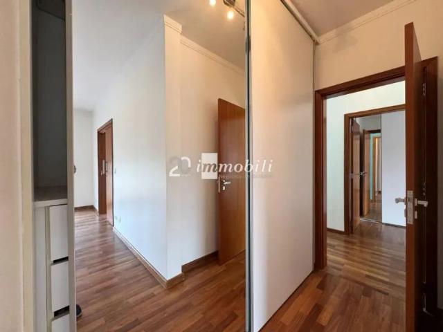 Casa de Condomínio com 3 Quartos para venda ou aluguel, 275m² Granja Viana