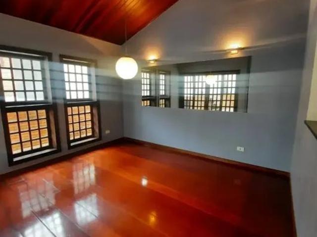 Casa de Condomínio com 3 Quartos para venda ou aluguel, 290m² Alphaville Residencial 4