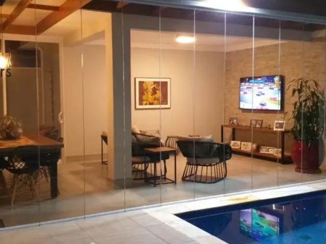 Casa de Condomínio com 3 Quartos para venda ou aluguel, 300m² Engordadouro