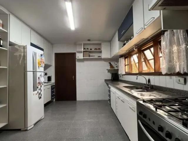 Casa de Condomínio com 3 Quartos para venda ou aluguel, 324m² San Diego Park