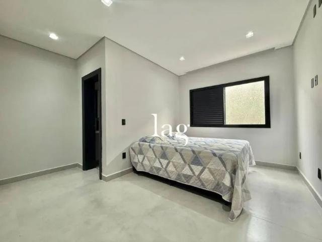 Casa de Condomínio com 3 Quartos para venda ou aluguel, 325m² Condominio Alphaville Castello