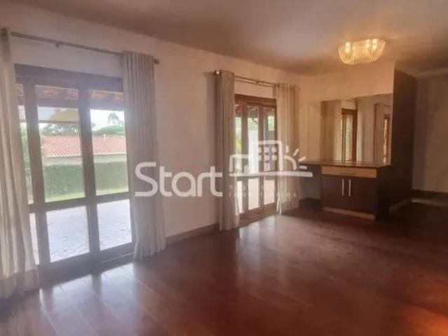 Casa de Condomínio com 3 Quartos para venda ou aluguel, 325m² Fazenda São Quirino