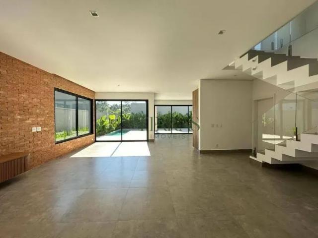 Casa de Condomínio com 3 Quartos para venda ou aluguel, 321m² Condominio Villas do Golfe