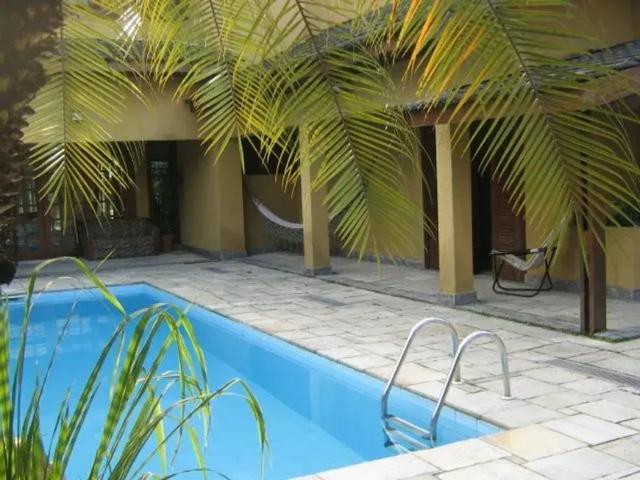 Casa de Condomínio com 3 Quartos para venda ou aluguel, 330m² Jardim Acapulco