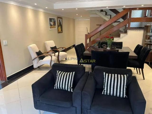 Casa de Condomínio com 3 Quartos para venda ou aluguel, 350m² Alphaville