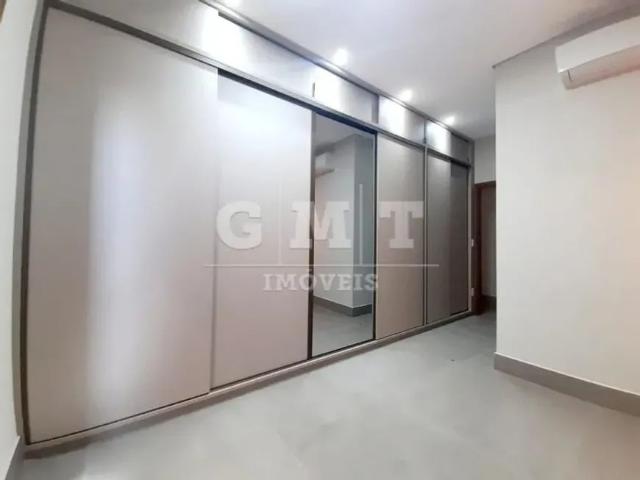 Casa de Condomínio com 3 Quartos para venda ou aluguel, 494m² Alphaville