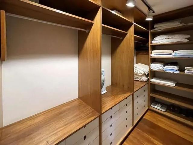 Casa de Condomínio com 3 Quartos para venda ou aluguel, 932m² Granja Viana
