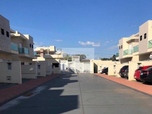 Casa de Condomínio com 3 Quartos, sendo 1 suíte à Venda, 10