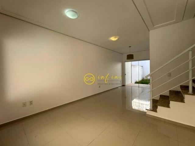 Casa de Condomínio com 3 Quartos, sendo 1 Suíte à venda, 126 m² por R$ 790.000 Residencial Villa L