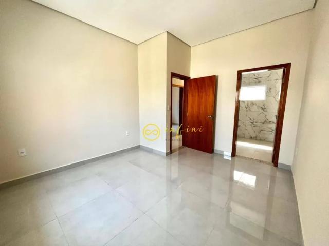 Casa de Condomínio com 3 Quartos, sendo 1 Suíte à venda, 121 m² por R$ 830.000 Condomínio Villagio