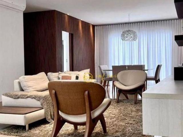 Casa de Condomínio com 3 Quartos, sendo 1 Suíte à venda, 250 m² por R$ 1.680.000 Condomínio Villa