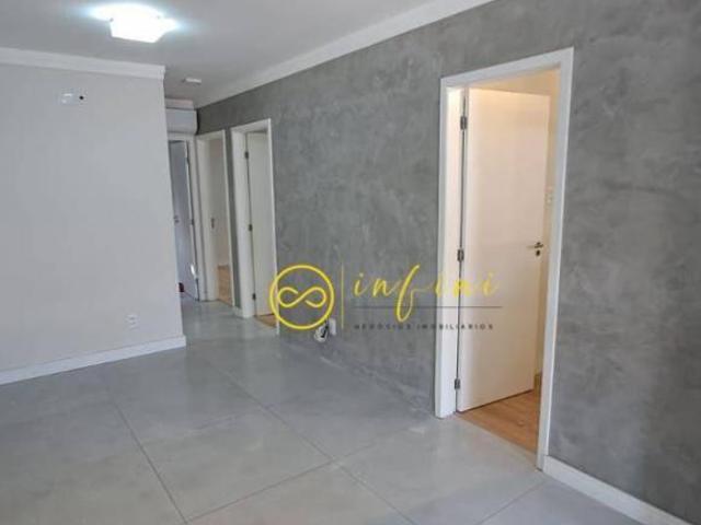 Casa de Condomínio com 3 Quartos, sendo 1 Suíte à venda, 83 m² por R$ 515.000 Condomínio Residenci