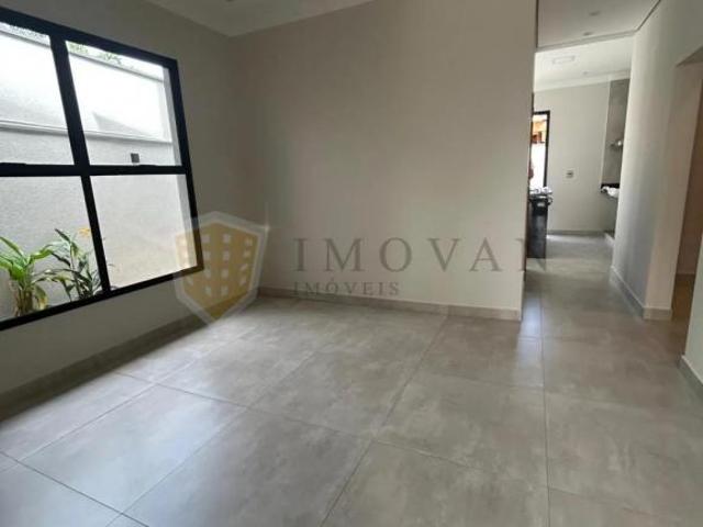 Casa de Condomínio com 3 Quartos/ Suíte e 4 Banheiros à Venda, 150,00 m² Condomínio Valência Bon