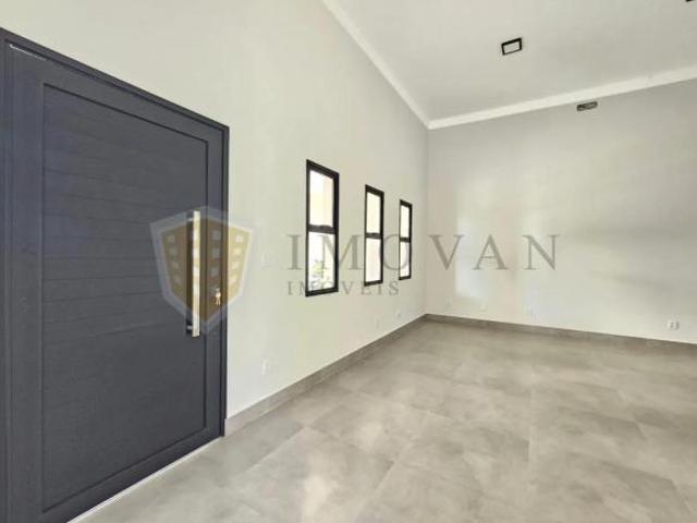 Casa de Condomínio com 3 Quartos/ Suítes e 5 Banheiros à venda, 149,00 m² Condomínio Terras de San