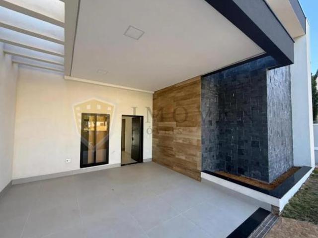 Casa de Condomínio com 3 Quartos/ Suítes e 5 Banheiros à venda, 177,00 m² Condomínio Vista Bella