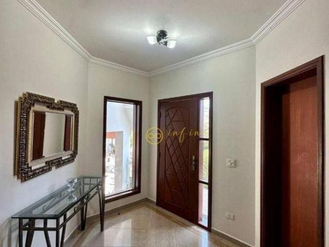 Casa de Condomínio com 4 dormitórios, sendo 3 suítes à venda, 450 m² por R$ 2.290.000 Condomínio V