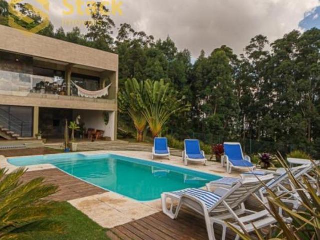 CASA DE CONDOMÍNIO COM 4 DORMITÓRIOS SENDO 2 SUÍTES COM 340 M² CONDOMÍNIO COLINAS DE INHANDJARA
